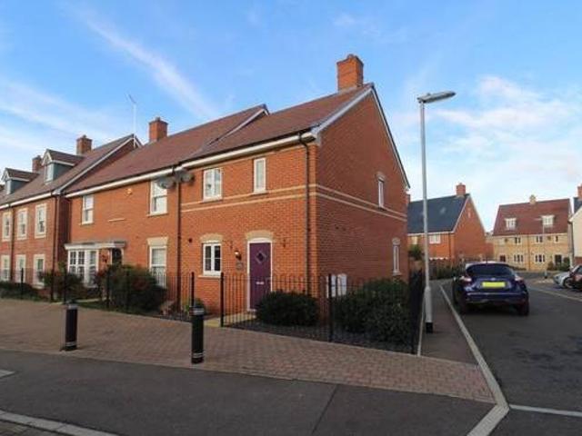 2 bedroom semidetached house for rent in Valerian Way Stotfold Hitchin SG5