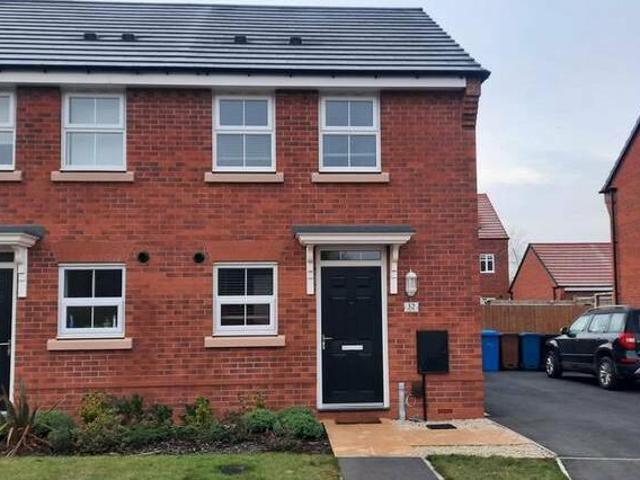 2 bedroom semidetached house for rent in Wakelin Way LICHFIELD WS13