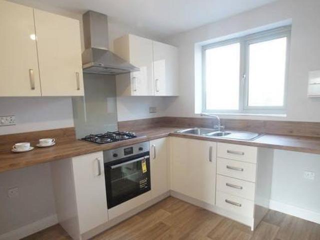 2 bedroom semidetached house for rent in Westbrooke Place Lincoln LN6