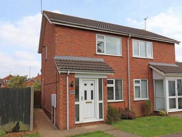 2 bedroom semidetached house for rent in Willow Road Stamford PE9
