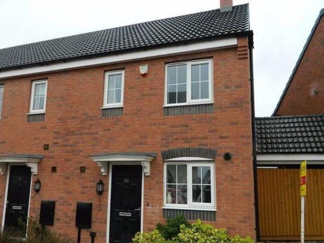 2 bedroom semidetached house for rent in 98 Hallam Fields Road Birstall LE4