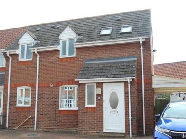 2 bedroom semidetached house for sale in ALDEBURGH GARDENS COLCHESTER CO4