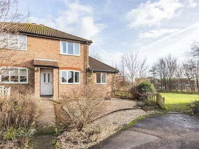 2 bedroom semidetached house for sale in Bicester Oxfordshire OX26
