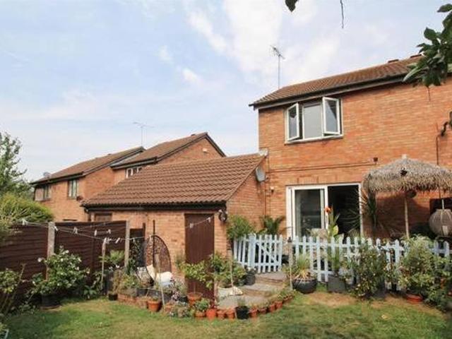 2 bedroom semidetached house for sale in Bingham Close Emerson Valley Milton Keynes MK4