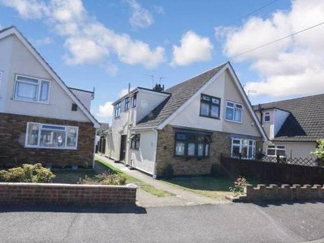 2 bedroom semidetached house for sale in Bramleys StanfordLeHope SS17