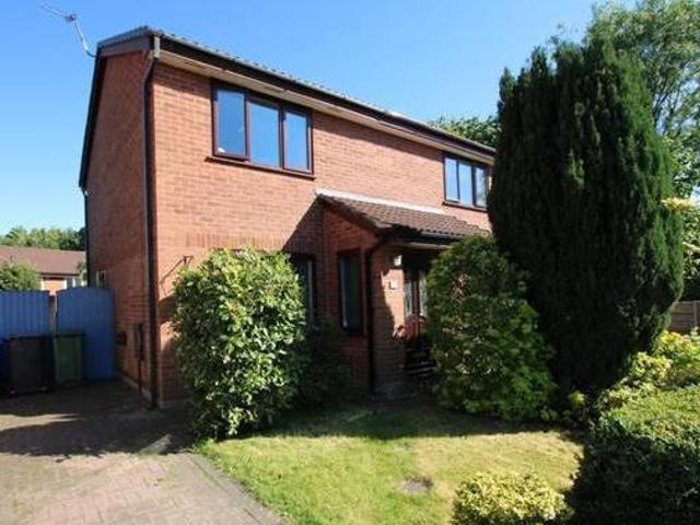 2 bedroom semidetached house for sale in Bramshill Close Birchwood Warrington WA3