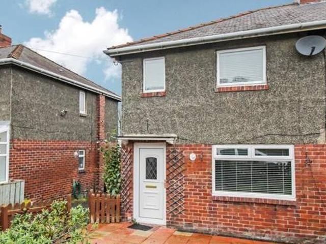2 bedroom semidetached house for sale in Castle RoadPrudhoeNE42 6NE NE42