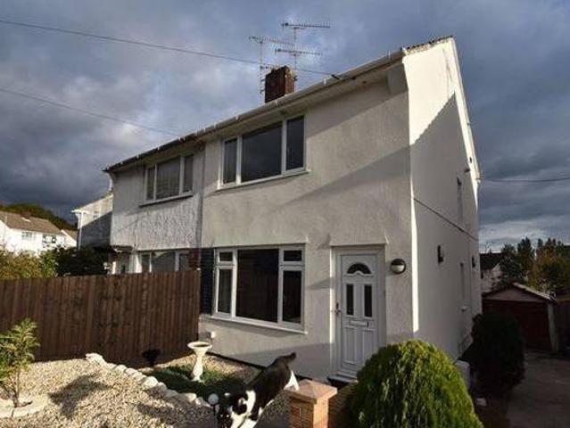 2 bedroom semidetached house for sale in Fairlyn Drive Kingswood BS15