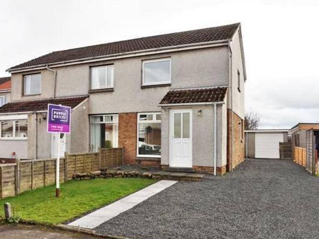 2 bedroom semidetached house for sale in Glenavon Drive Cairneyhill KY12 KY12