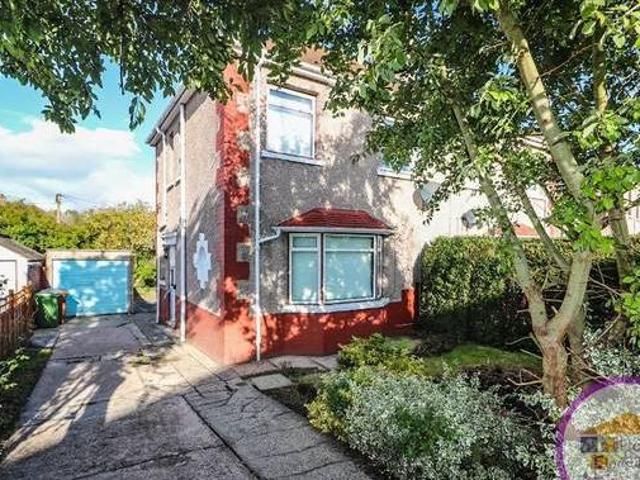 2 bedroom semidetached house for sale in Gordon Avenue Glasgow G69 G69