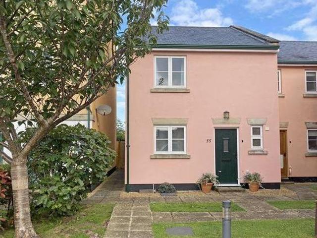 2 bedroom semidetached house for sale in Long Street Williton TA4