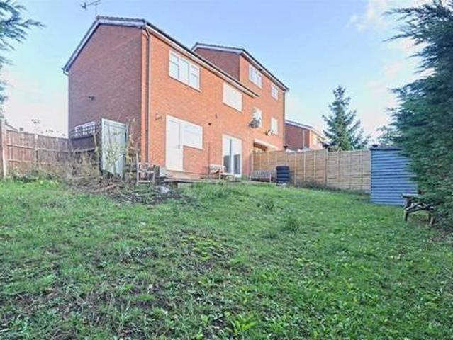 2 bedroom semidetached house for sale in Somerville Road Worcester WR4