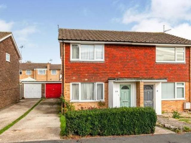 2 bedroom semidetached house for sale in Whitebine Gardens Tonbridge TN12 TN12
