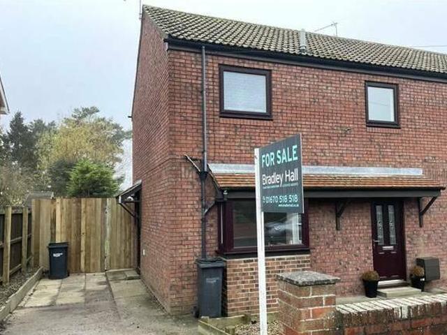 2 bedroom semidetached house for sale in Woodhorn Drive Choppington Northumberland NE62