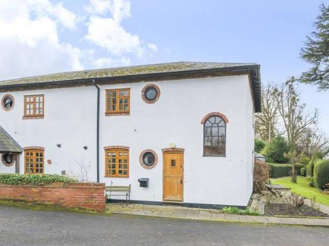 2 bedroom semidetached house for sale in 11 The Stables Hawford WR3