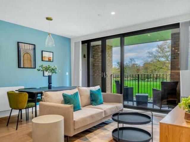 2 Bedroom Serviced Apartment For Rent In London