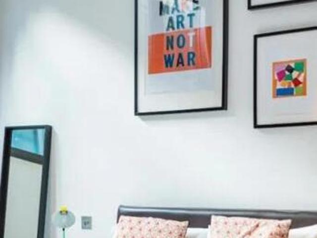 2 Bedroom Serviced Apartment For Rent In London