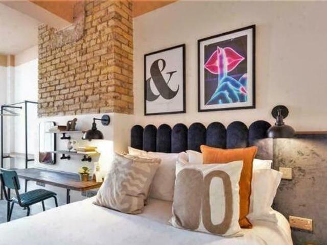 2 Bedroom Serviced Apartment For Rent In London