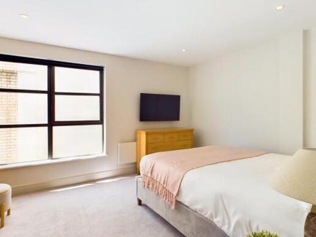 2 bedroom serviced apartment for rent in Southampton Street, London, WC2E