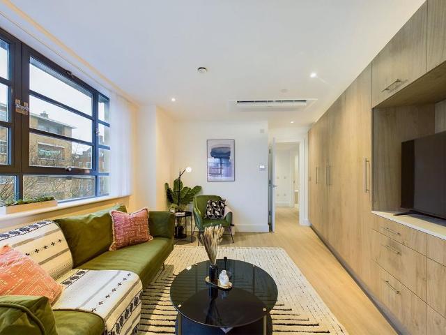 2 bedroom serviced apartment to rent