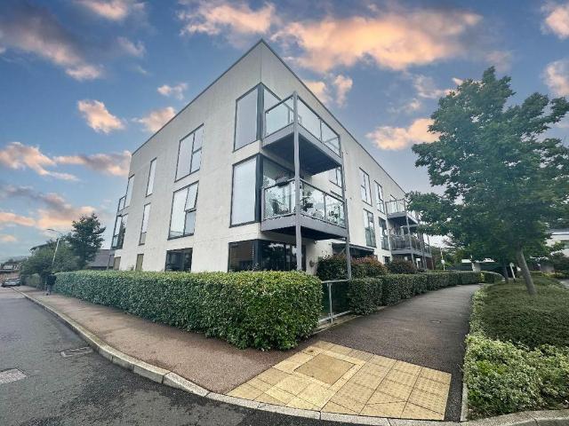 2 bedroom serviced apartments for sale