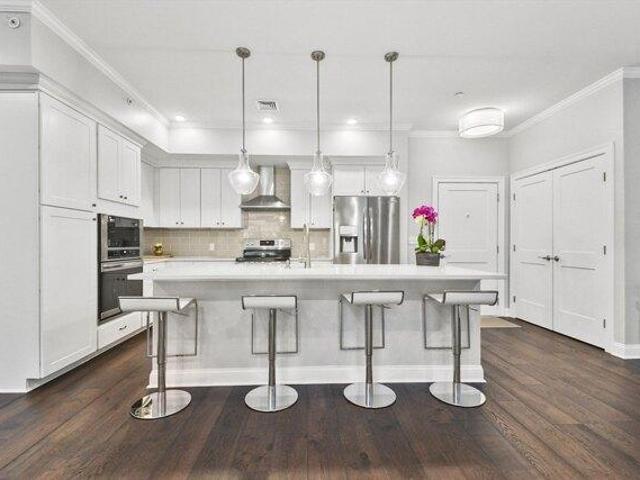 2 bedroom, Sharon MA 02067 101896788