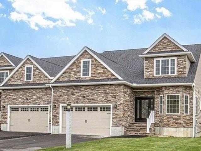 2 bedroom, Sharon MA 02067 104605974