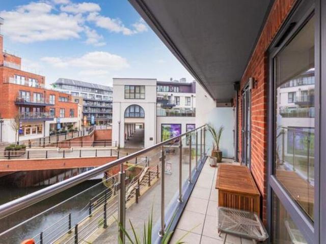2 Bedroom Shared Living/roommate Maidenhead Windsor And Maidenhead 99054966