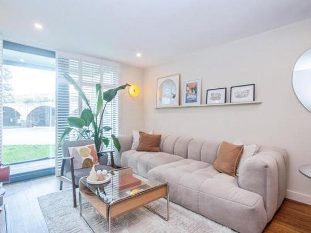 2 Bedroom Shared Living/roommate Manchester Greater Manchester LS99688340