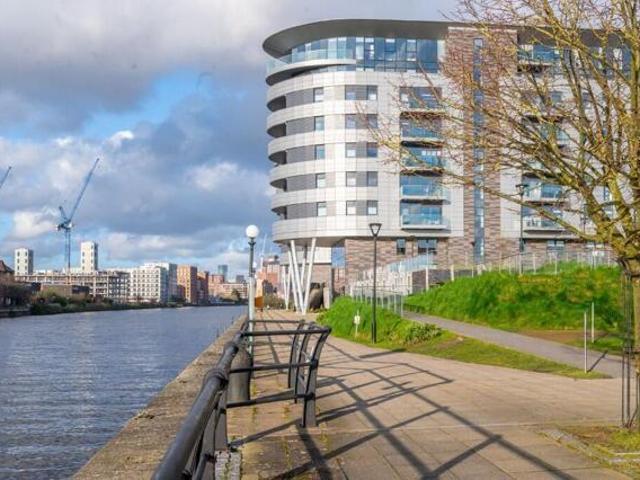 2 Bedroom Shared Living/roommate Manchester Greater Manchester LS99237232