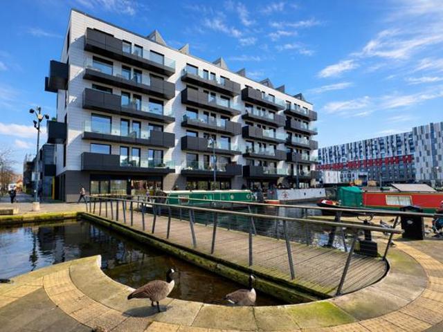 2 Bedroom Shared Living/roommate Manchester Greater Manchester 100503350