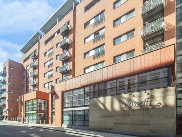 2 Bedroom Shared Living/roommate Manchester Salford LS101677978