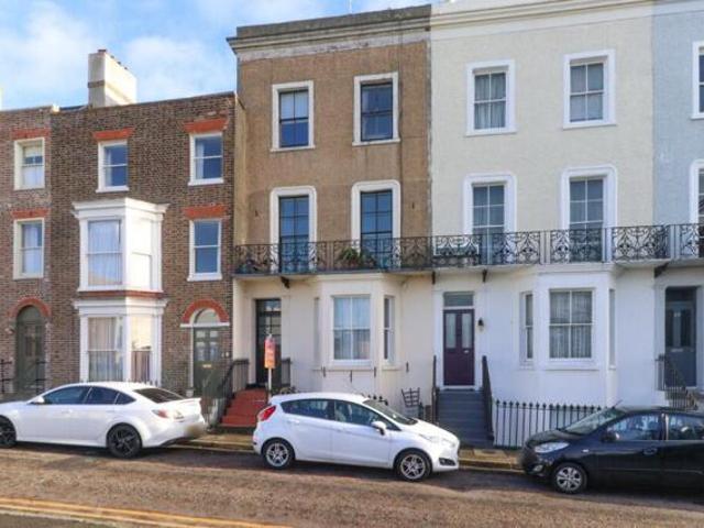 2 Bedroom Shared Living/roommate Margate Kent 100456410