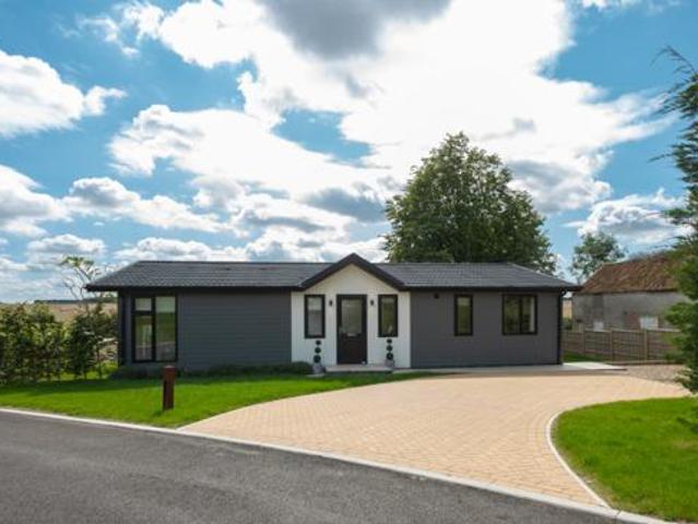 2 Bedroom Shared Living/roommate Market Rasen Lincolnshire 100024211