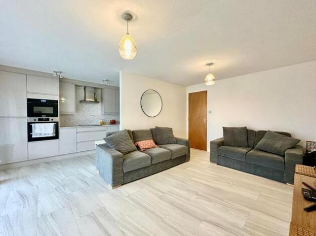 2 Bedroom Shared Living/roommate Milton Keynes Milton Keynes 99437274