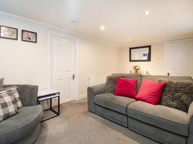 2 Bedroom Shared Living/roommate Montrose Aberdeenshire 98386875