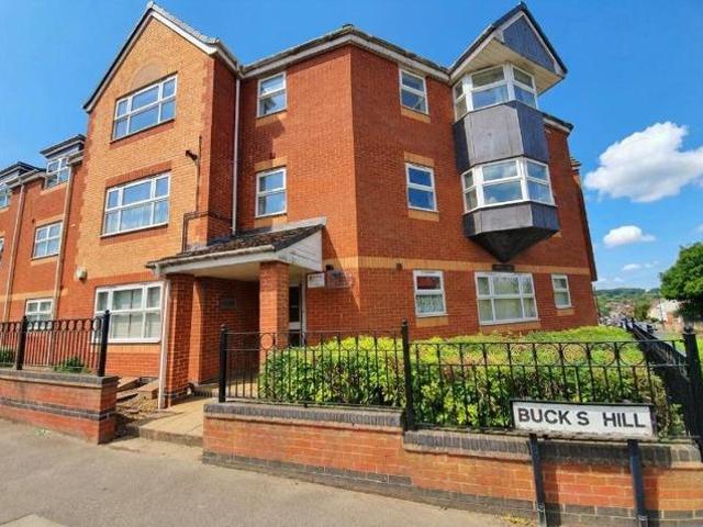 2 Bedroom Shared Living/roommate Nuneaton Warwickshire 99926148