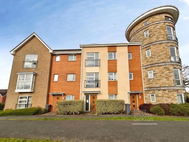 2 Bedroom Shared Living/roommate Newport Isle Of Wight 101891994