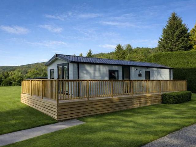 2 Bedroom Shared Living/roommate North Yorkshire Leeds LS100502854