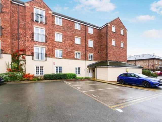 2 Bedroom Shared Living/roommate North Yorkshire North Yorkshire LS98386946