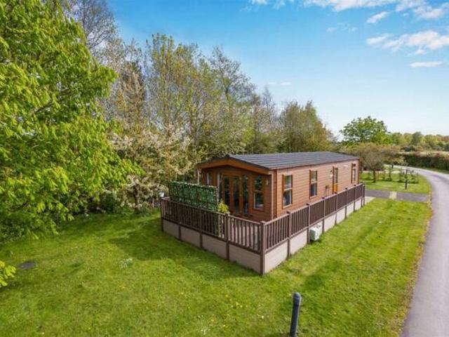 2 Bedroom Shared Living/roommate North Yorkshire North Yorkshire LS98903405