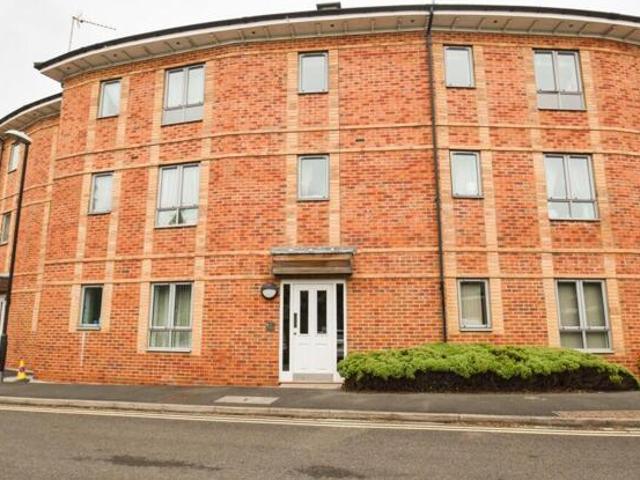 2 Bedroom Shared Living/roommate North Yorkshire North Yorkshire LS99523504
