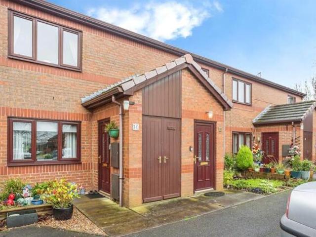 2 Bedroom Shared Living/roommate North Yorkshire North Yorkshire LS100456753
