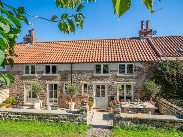2 Bedroom Shared Living/roommate North Yorkshire North Yorkshire LS101119393