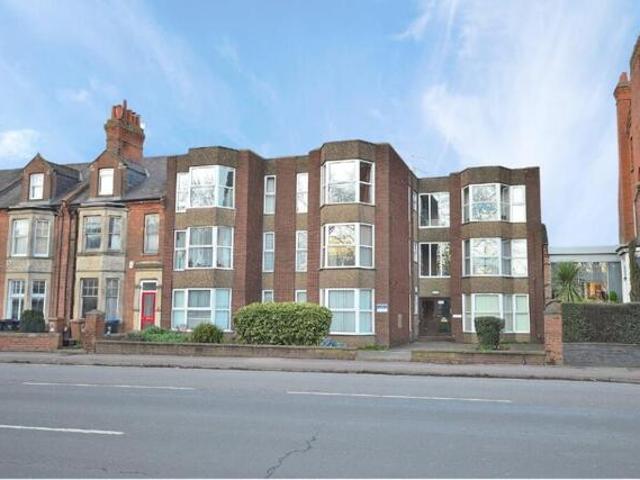 2 Bedroom Shared Living/roommate Northampton Northamptonshire LS98968903