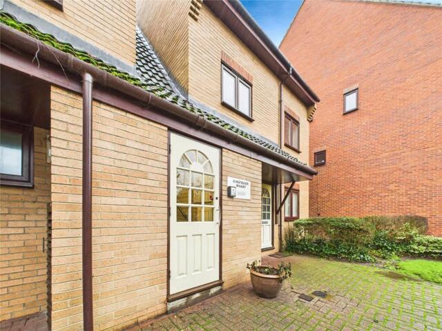 2 Bedroom Shared Living/roommate Nottingham Nottingham 98930115