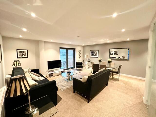 2 Bedroom Shared Living/roommate Nottingham Nottingham 99952126