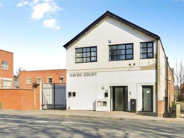 2 Bedroom Shared Living/roommate Nottingham Nottingham LS99986165