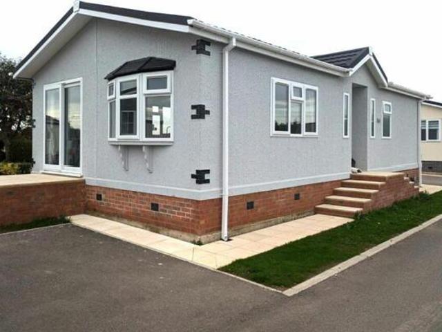 2 Bedroom Shared Living/roommate Nottingham Nottinghamshire LS98648957