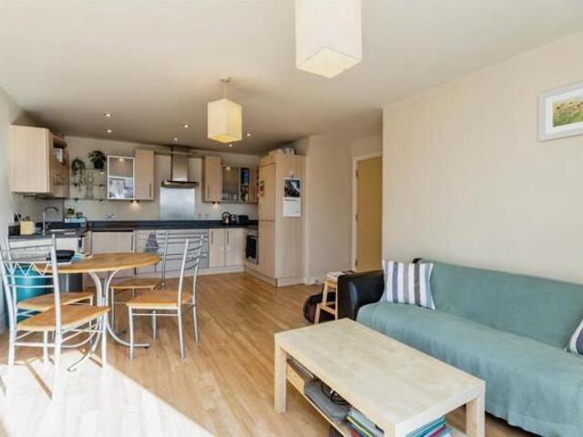 2 Bedroom Shared Living/roommate Nottingham Nottinghamshire 99237203